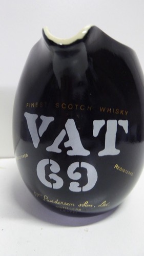 DIANA AUSTRALIAN POTTERY CERAMIC VAT 69 WHISKY WATER JUG U166 | eBay ...