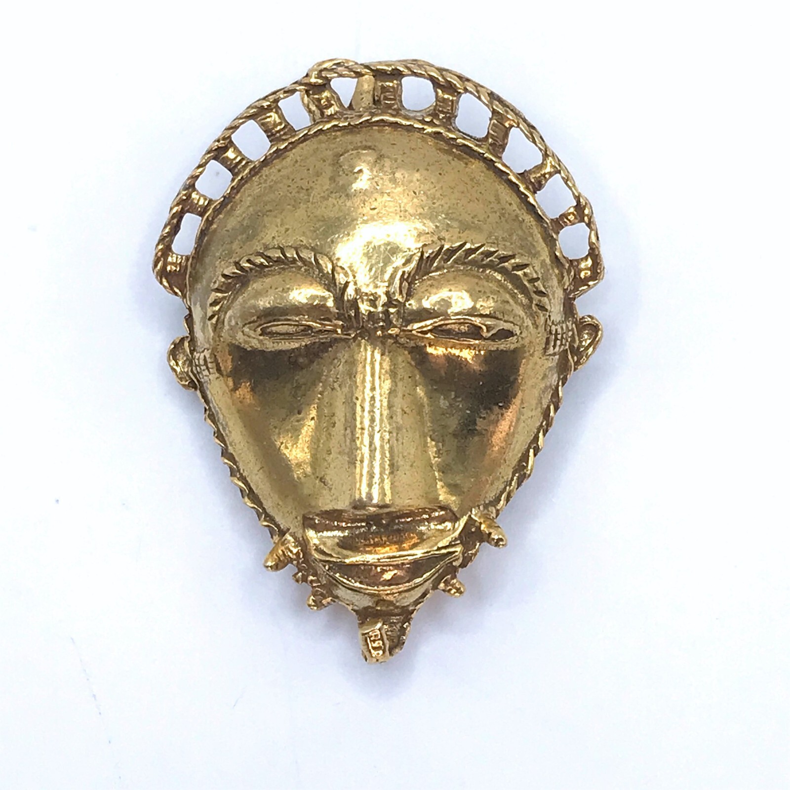 VTG Africa Mask Tribal MMA 1994 Brooch Pin Pendant Go… - Gem