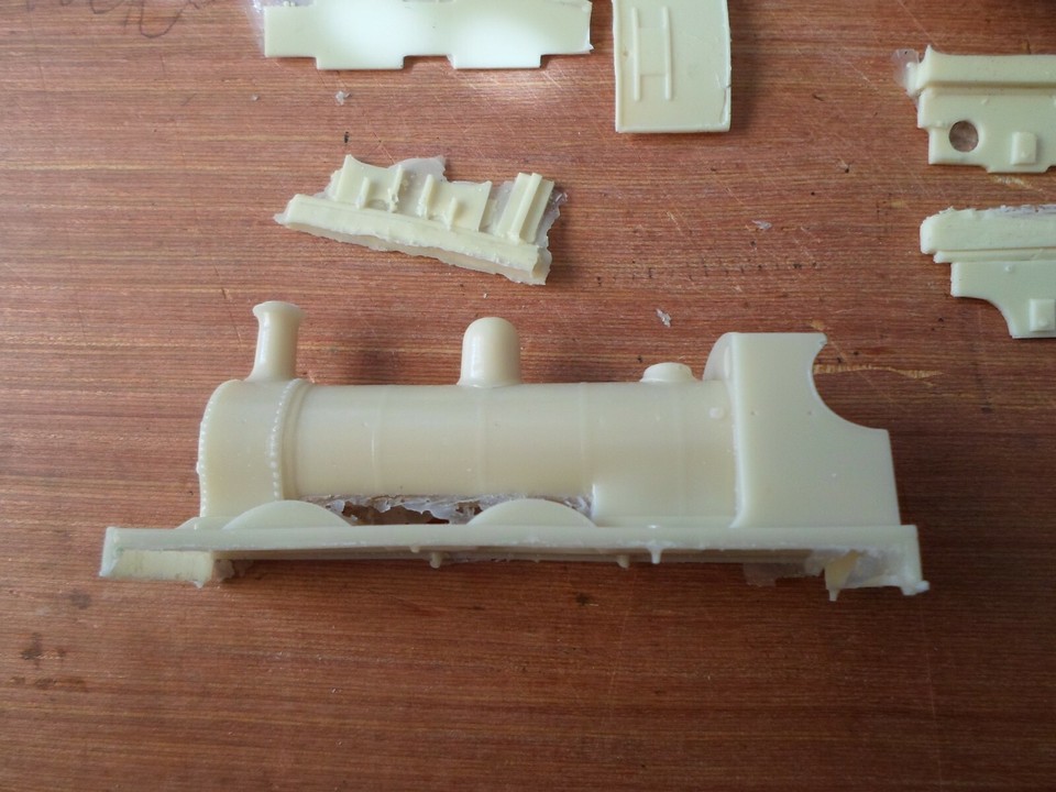 SECR/SR/BR 'O1' class 0-6-0 4mm scale resin loco body & tender kit ...