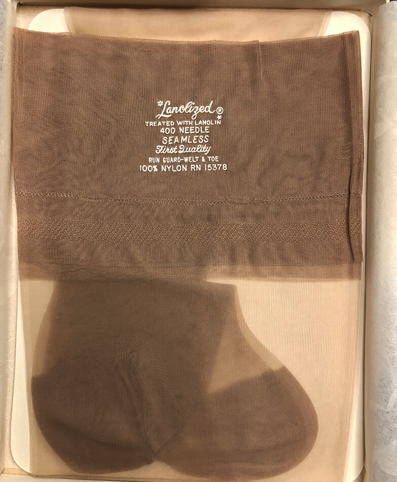 Araline Vintage RHT Flat Knit Stockings sz 9 and 9 1/2 | eBay