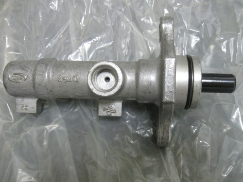 REMAN BENDIX BRAKE MASTER CYLINDER (PN R14028) | eBay