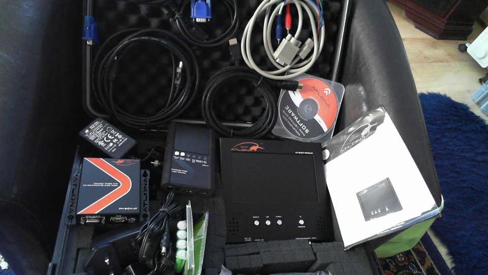 Atlona KIT-PROHD3 HDMI Ruggedized Testing Monitor Test Kit with Flight ...