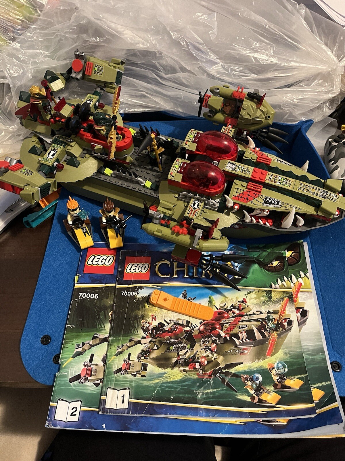 LEGO LEGENDS OF CHIMA: Craggers Croc Boat Headquarters (70006 ...