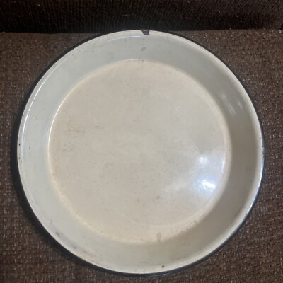 White w/Black Rim Enamelware 10" Pie Pan Plate Farmhouse Country ...