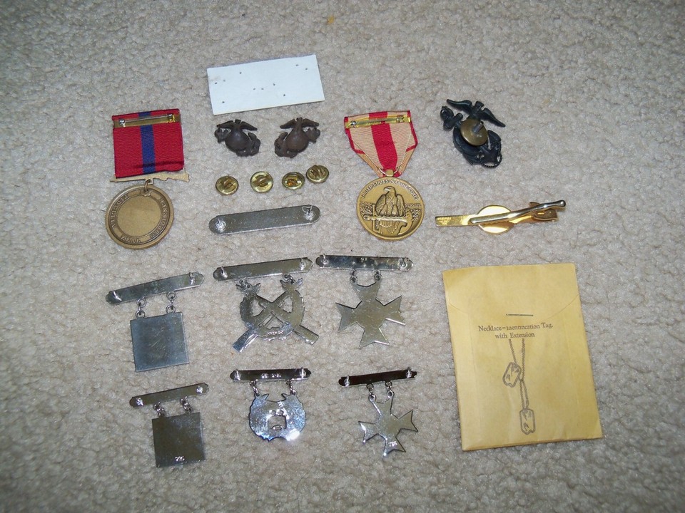 US Marine Corps USMC Medals Hat Badge EGA Qualification Badge Tie Clip ...