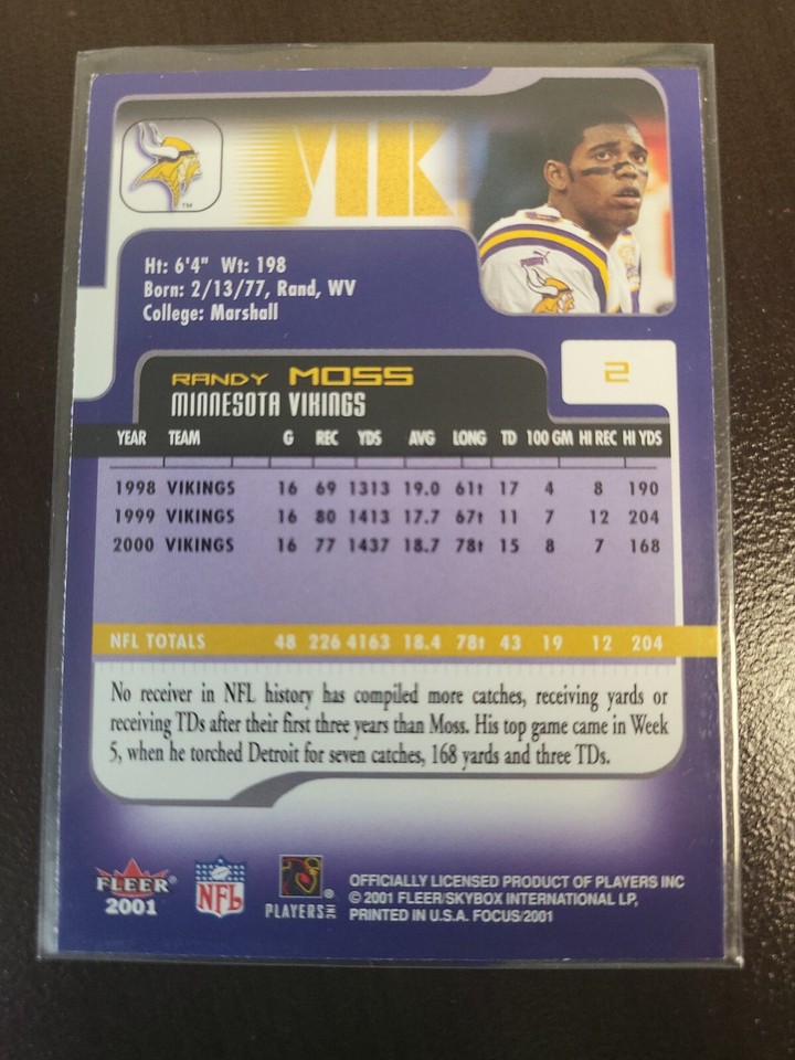 2001 Fleer Focus Randy Moss card #2 | eBay