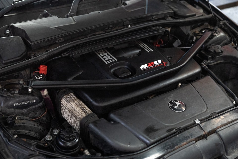 BMW E90 Front Strut Bar Strut Brace STEEL E91 E92 E93 E87 E82 E88 / E90 ...