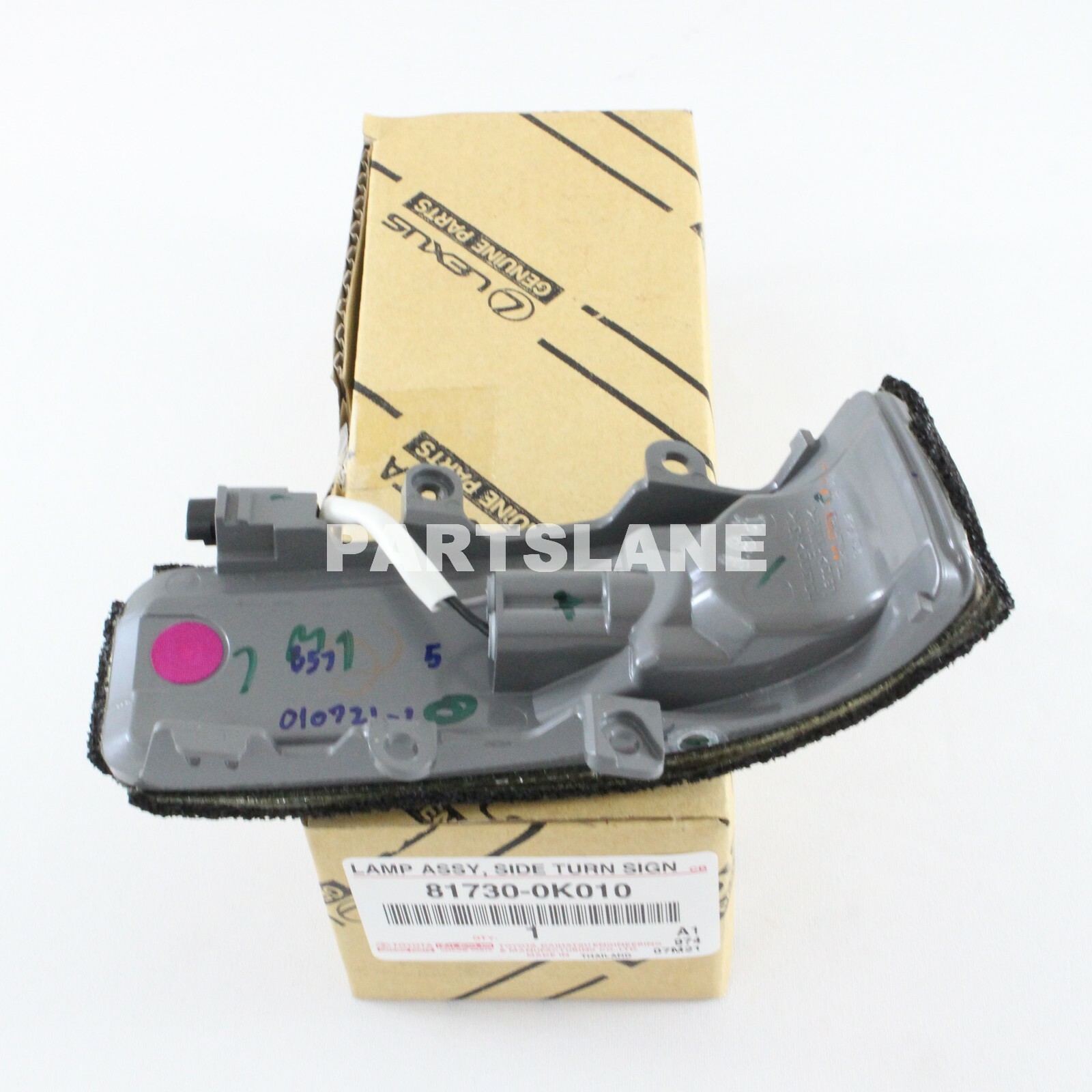 Toyota Fortuner GNN5 OEM Genuine Right RH Side Turn Signal Lamp 81730 ...