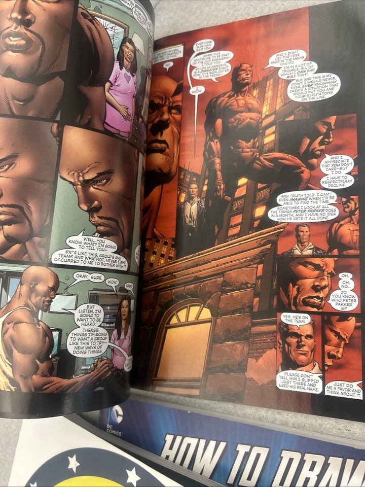 Graphic Novel Lot 4 Wool Comic-con Souvenir Marvel Avengers SVA ...