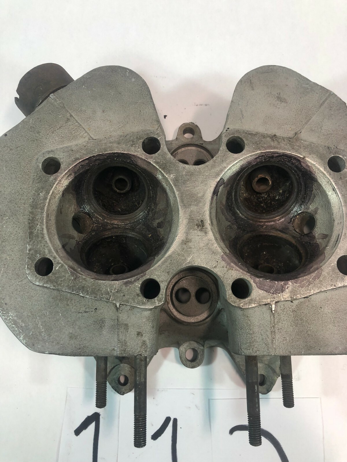 Triumph Cylinder Head T100 8 Bolt E3991 | eBay UK