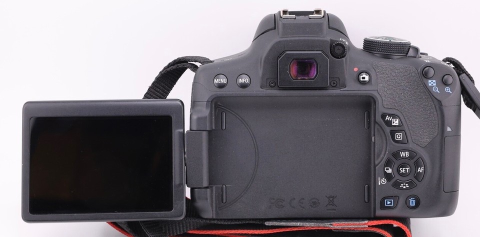 Shutter only 32K (32%) Canon EOS Rebel T6i 750D 24.2MP Digital SLR DSLR ...