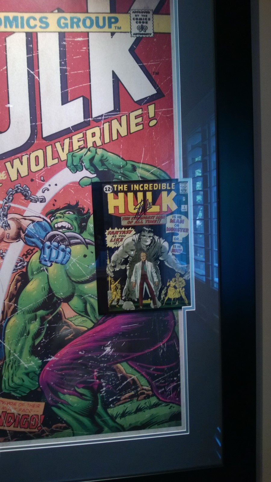 Framed Incredible Hulk 35x45 Poster Autographed/Signed by Stan Lee SS ...
