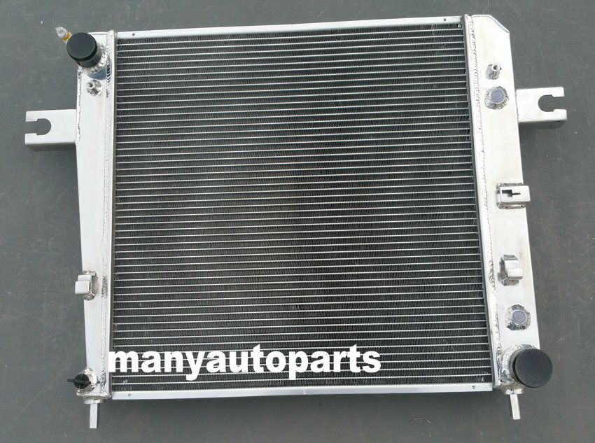 FOR aluminum alloy radiator Jeep Liberty KJ 3.7L V6 A/T 2002-2007 2003 ...