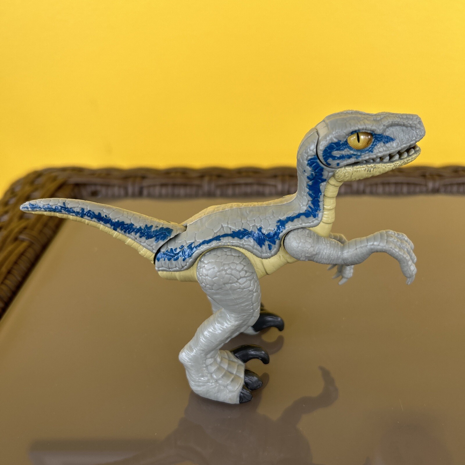 Fisher Price Imaginext Jurassic World Raptor Blue Velociraptor Figure ...