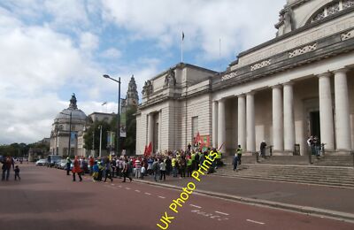 Photo 6x4 Strike meeting Cardiff/Caerdydd Cardiff bus drivers. c2015 ...
