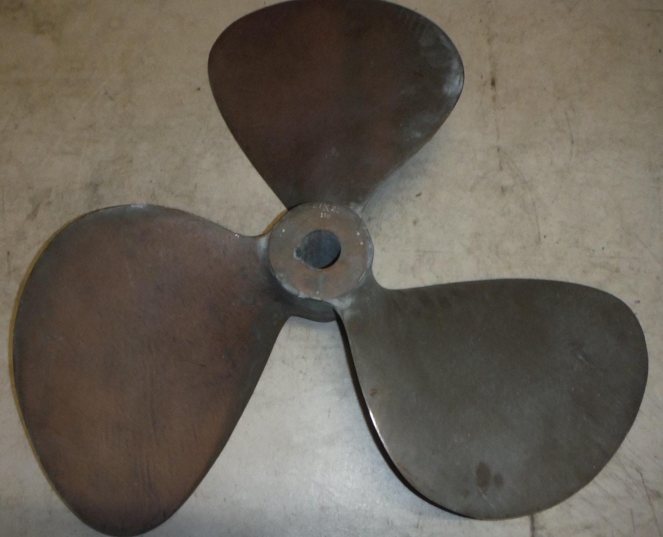 27 X 23 BRONZE 3 Blade LH Propeller 1-1/2” Bore Prop Inboard Wheel ...