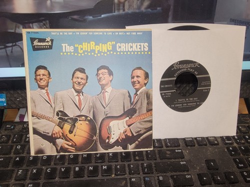 VINTAGE ROCK N ROLL EP BUDDY HOLLY AND THE CRICKETS CHIPPING BRUINSWICK ...