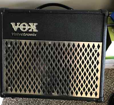 Vox Valvetronix AD15VT 15W Modeling Combo Guitar Amp | eBay