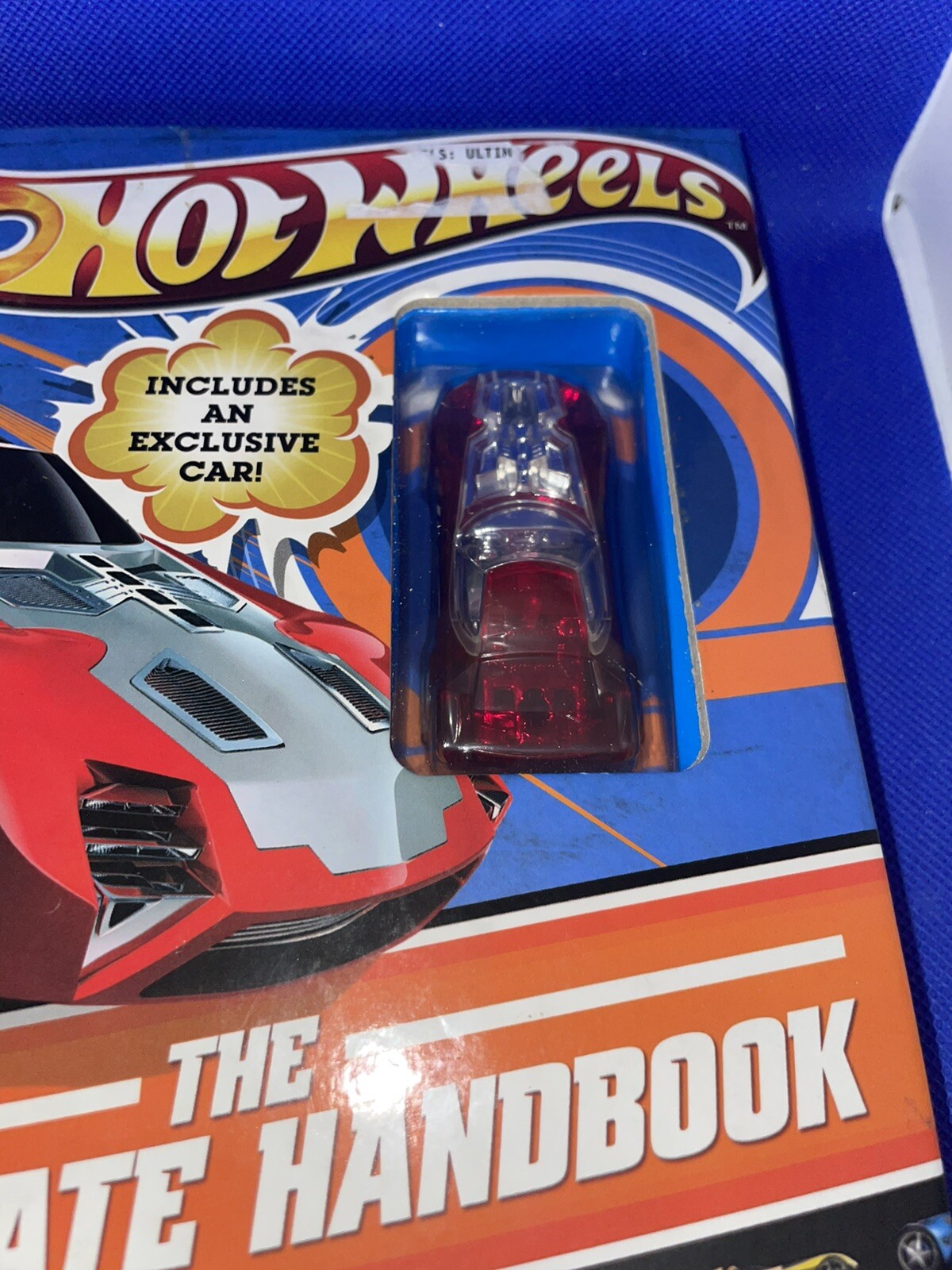 Hot Wheels: the Ultimate Handbook by Sam Negley and Inc. Staff ...