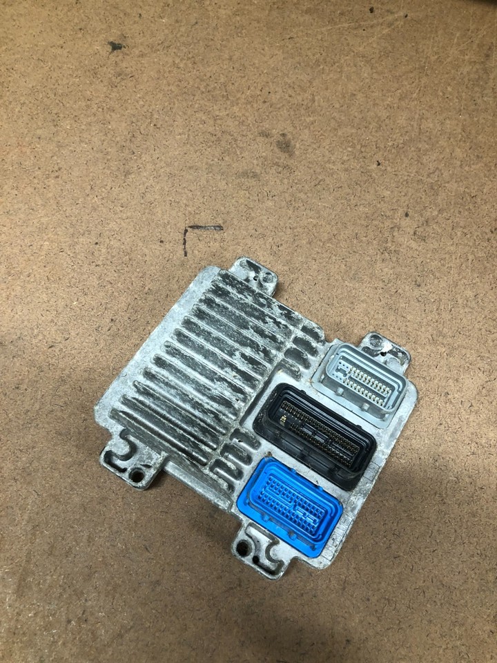 Colorado Canyon Hummer Engine Control Module ECM ECU 12596784 YKWJ ...
