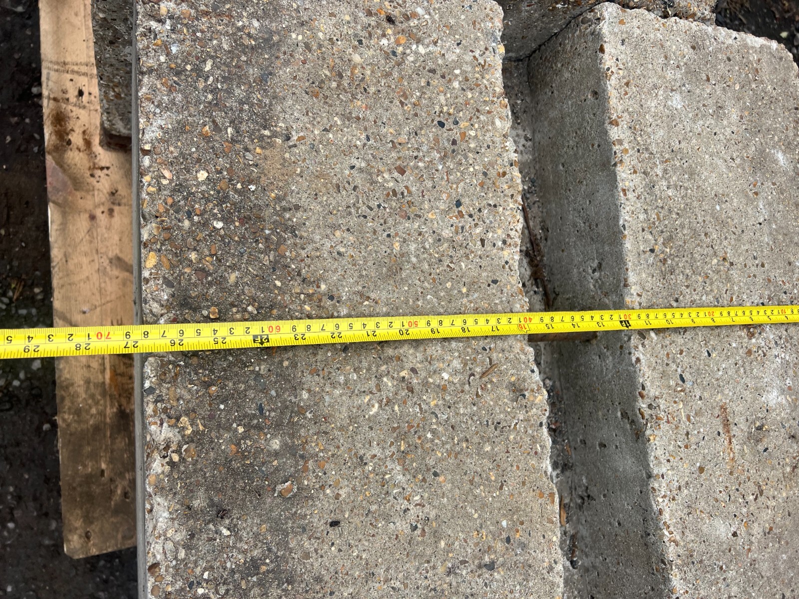 2x 1/2 Ton CONCRETE WEIGHT BLOCKS £150+vat VEHICLE TRAILER GATE BLOCKER ...