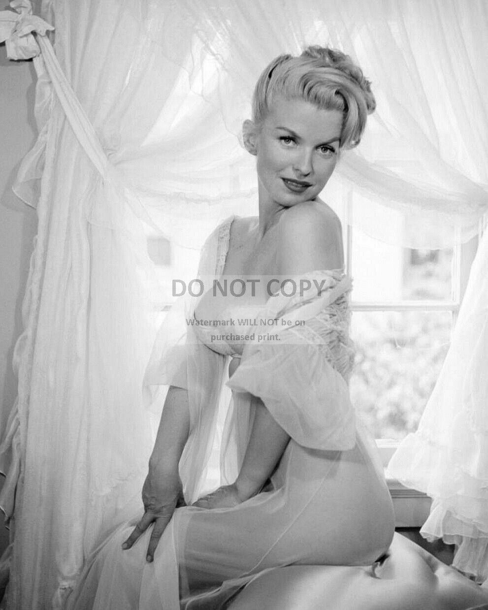 PAT SHEEHAN ACTRESS AND MODEL PIN UP - 8X10 PUBLICITY PHOTO (OP-626) | eBay
