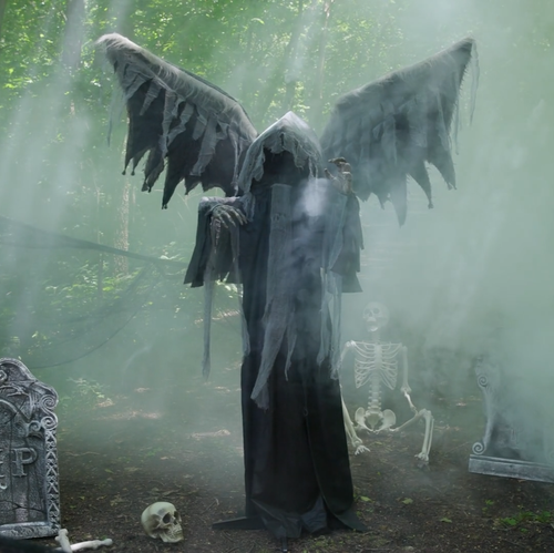 5 Ft 8" Graveyard Reaper w Animated Wings Halloween Haunted Spirit Prop ...