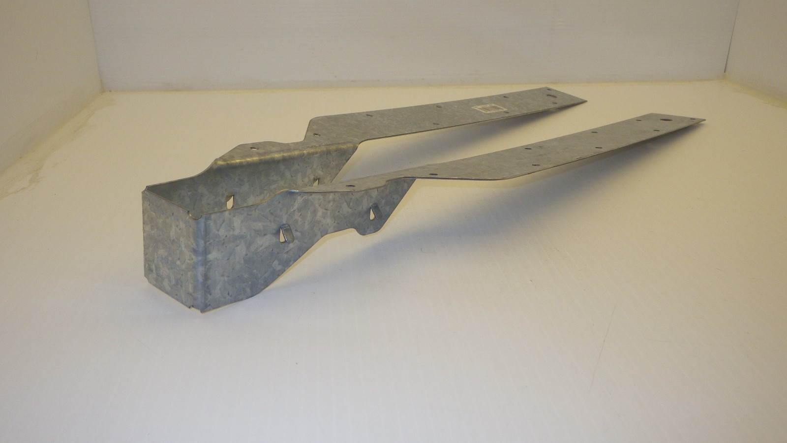 SIMPSON STRONG TIE THA218 SINGLE 2x18 ADJUSTABLE TRUSS, NNB | eBay