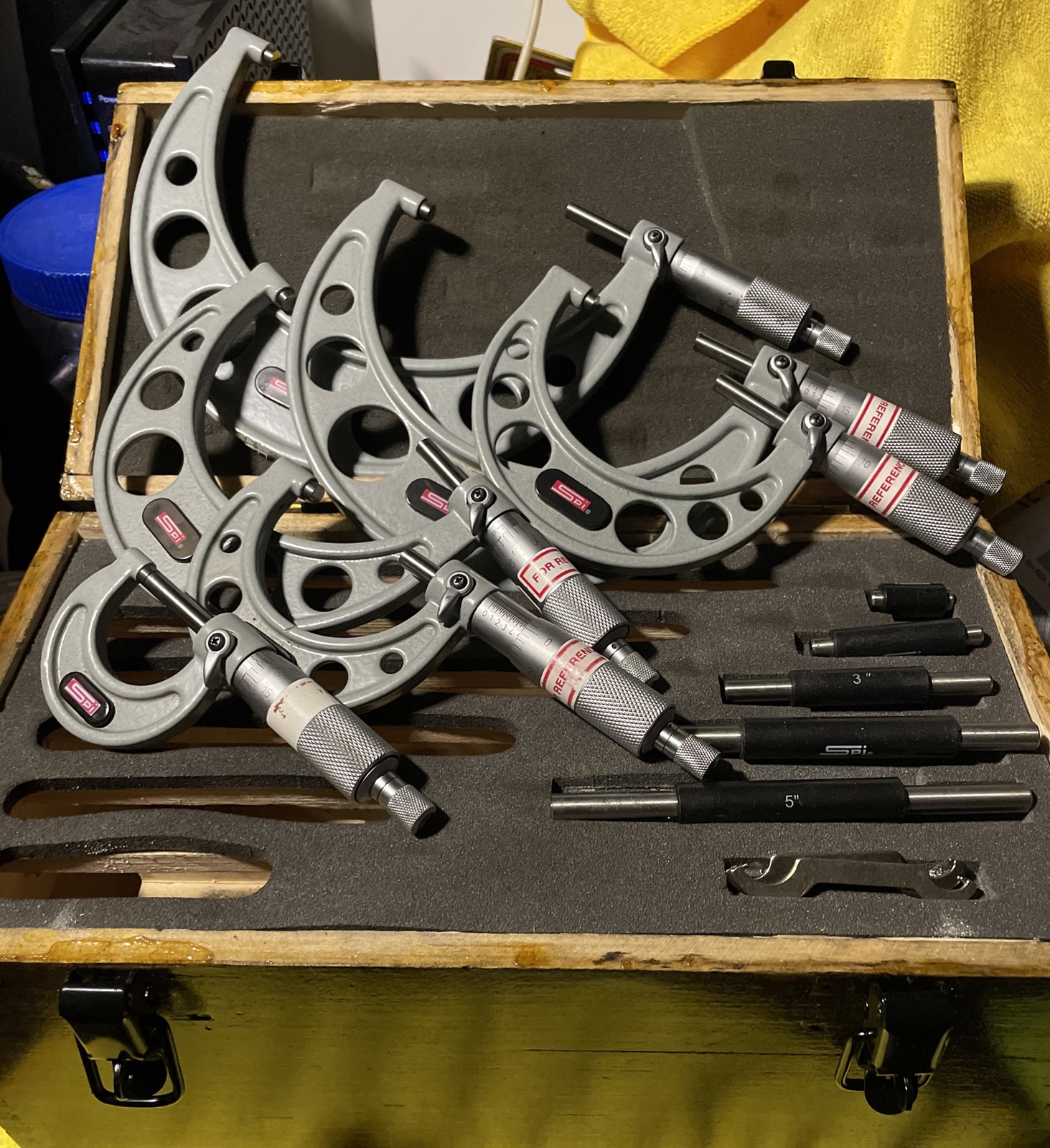 SPI 0" to 6", 6 Piece Mechanical Outside Micrometer Set, Ratchet Stop ...