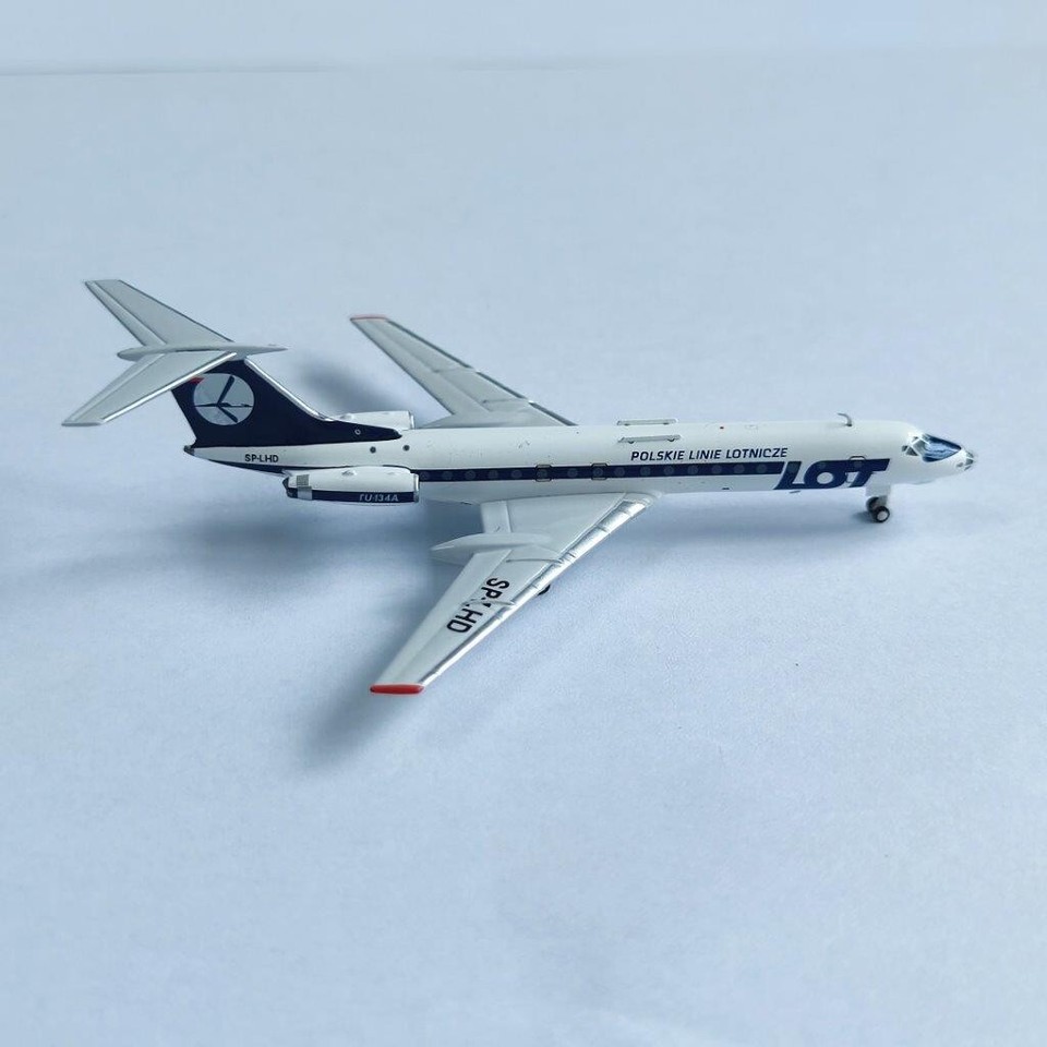 Panda Models 1:400 LOT Polish Airlines SP-LHD Tupolev TU-134 Model ...