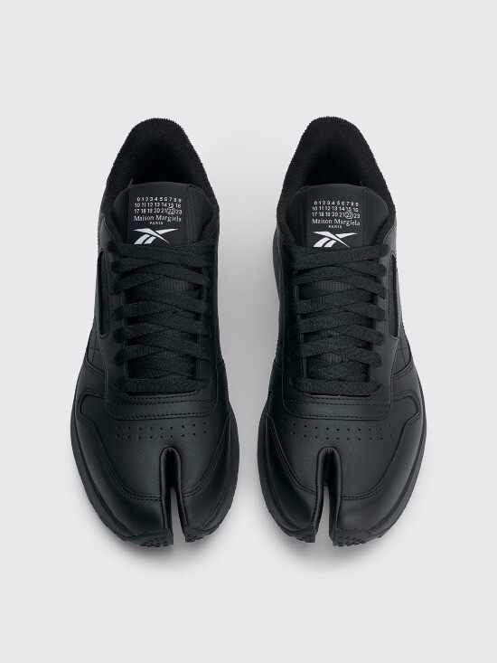 Reebok Classic Leather Tabi Project 0 CL Maison Margiela 5 M Reebok Classic Leather Tabi Project 0 CL Maison Margiela 5 M