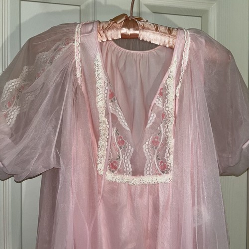 Vtg jc penny Women's Sz L Sheer PInk Negligee 2 Pc Night Gown Robe Lace ...