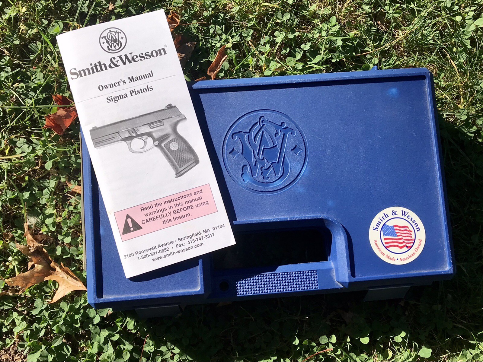 Factory Smith & Wesson Sigma Pistol 40ve Box Case Owners Manual | eBay
