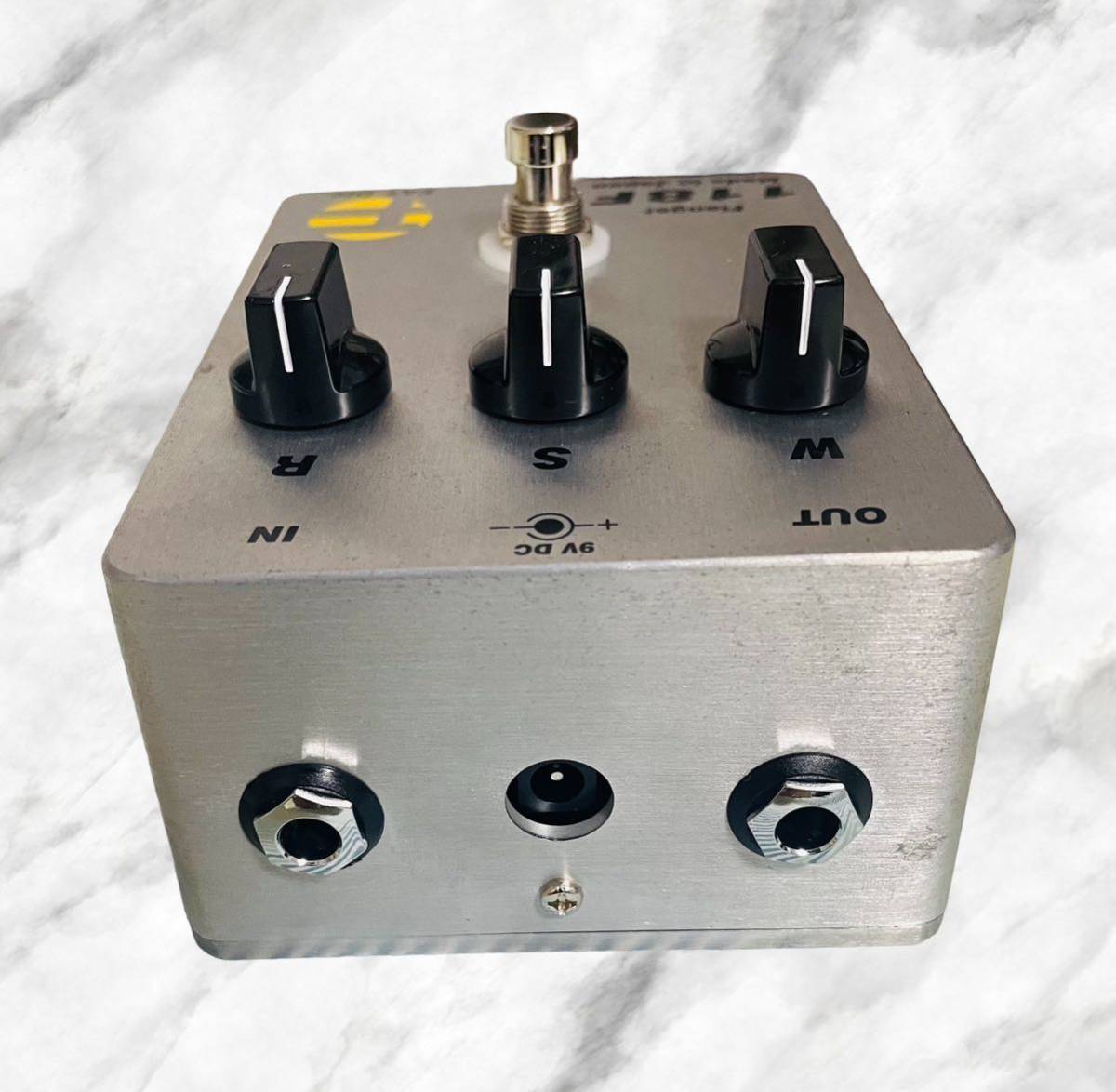 FAT Div. 118F Flanger FAT 118F Good working item From Japan FAT Div. 118F Flanger FAT 118F Good working item From Japan