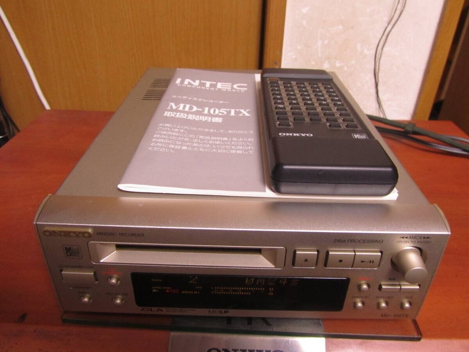 ONKYO MD-105TX Mini disc Recorder Audio MDLP w/Remort Control AC 100V ...
