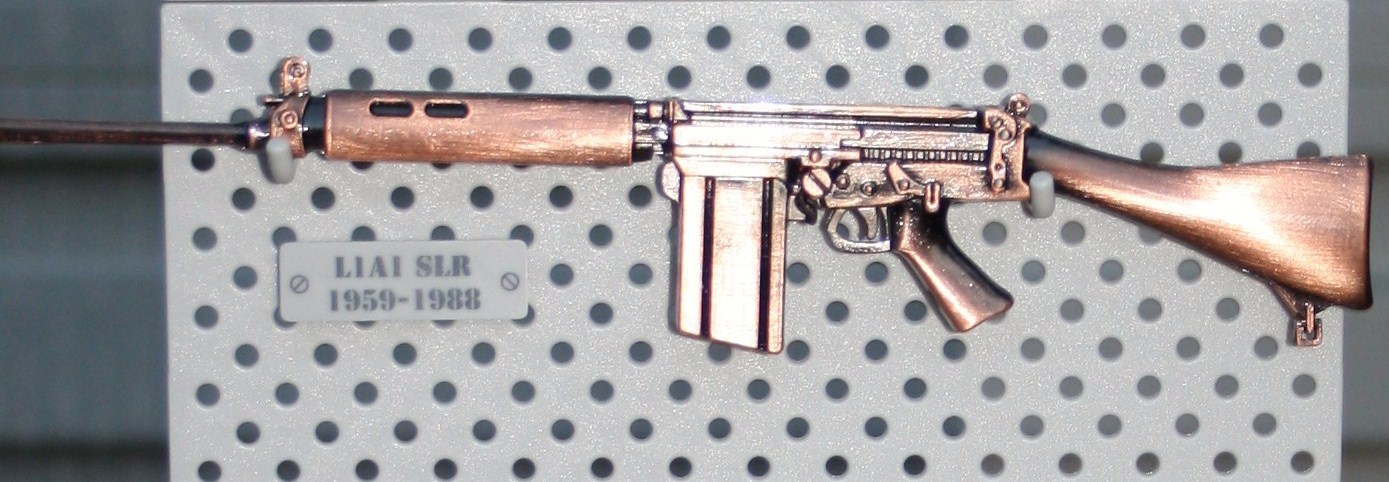 1/6 SCALE AUSTRALIAN ARMY L1A1 SLR RIFLE - DIE CAST ZINC, DIGGER ...