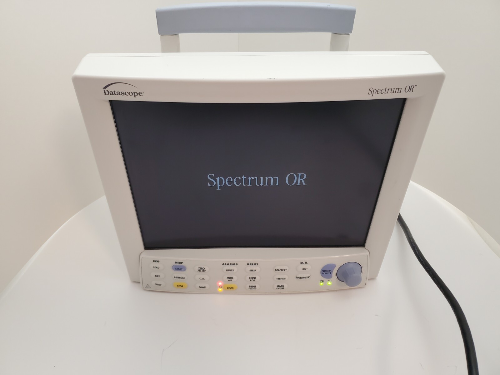 Datascope Spectrum OR Monitor Temp, DEFIB, NiBP, Sp02, ECG, Printer ...