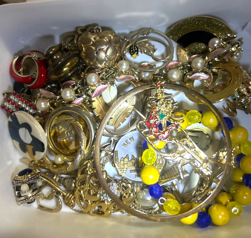 Estate Vintage Jewelry Mix. Gold Tone Lot.(Some Signed. | eBay