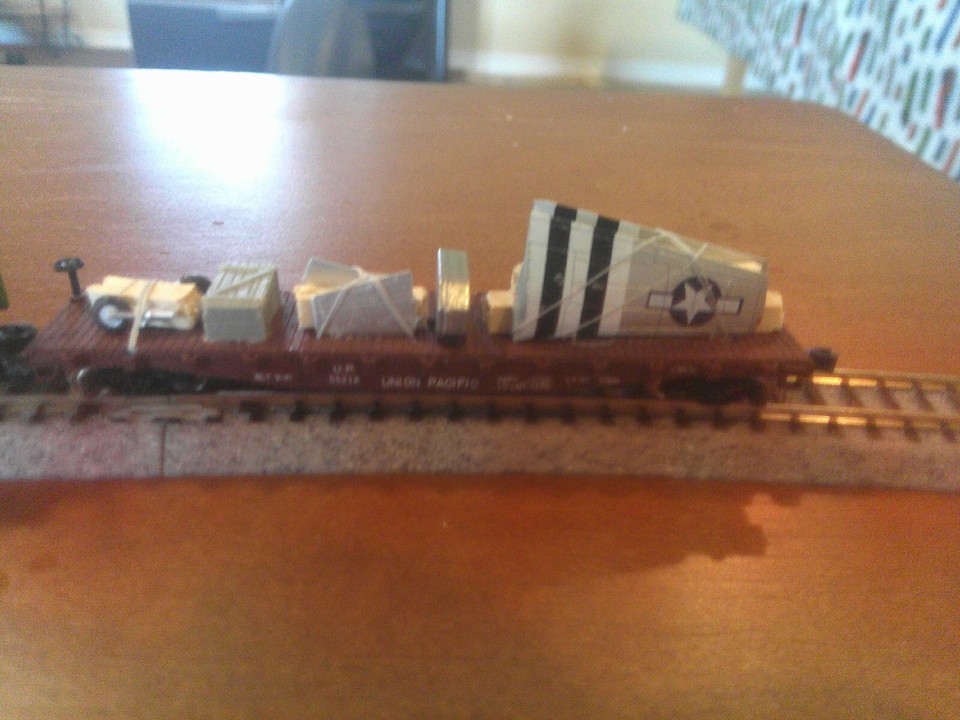 N Scale Military P51 Fighter and Antiaircrat on railcars (3 car set) | eBay