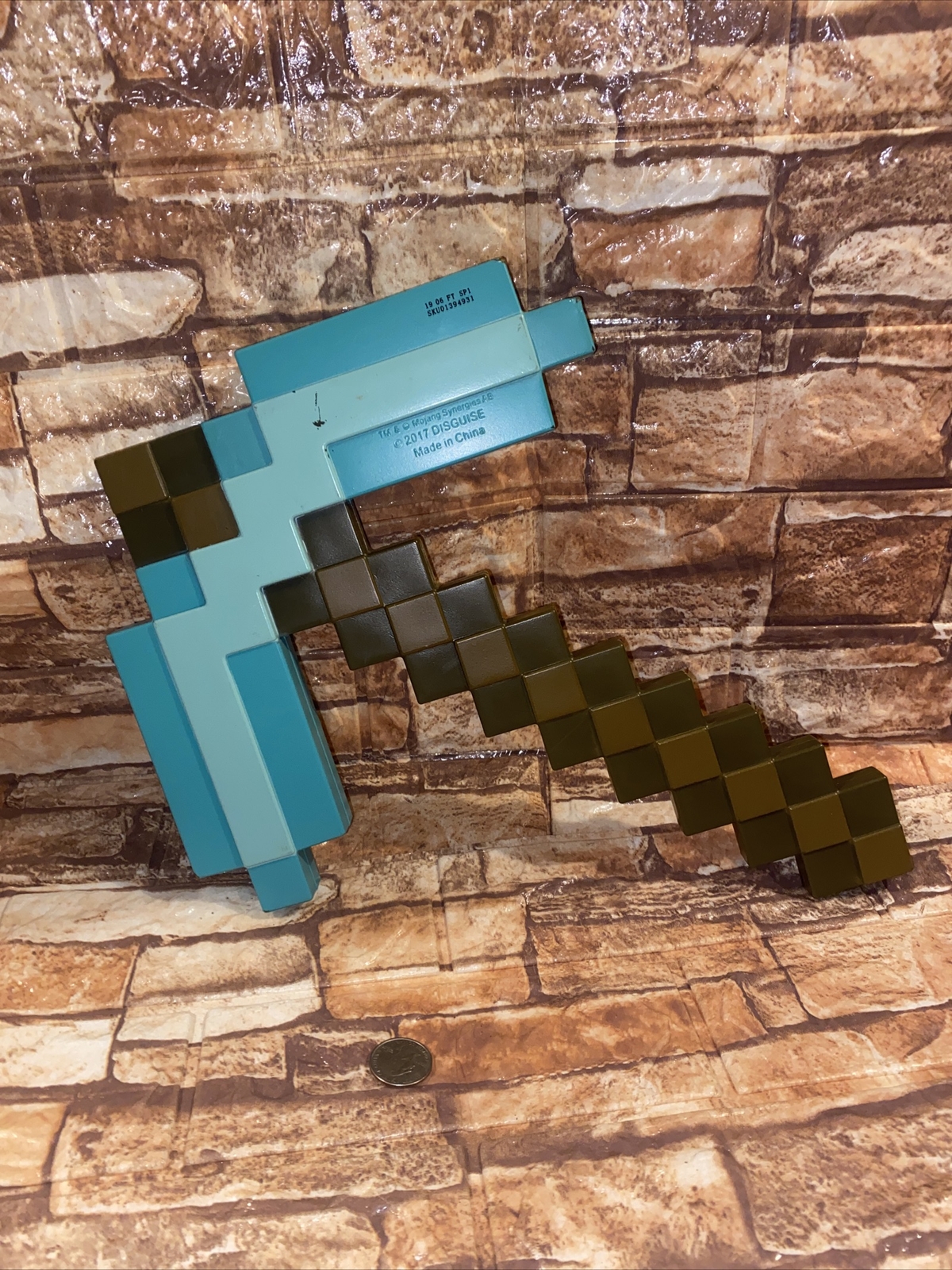 Minecraft Diamond Pick Axe Costume Prop Cosplay Plastic 2017 Disguise ...