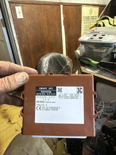 12-14 Toyota Prius V Smart Key Computer Control Module OEM 89990-47111 Box#5 | eBay