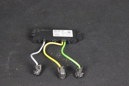 Audi A1 8X Sensor DWA Bewegungsmelder Innenraumüberwachung 8X0951177 ...