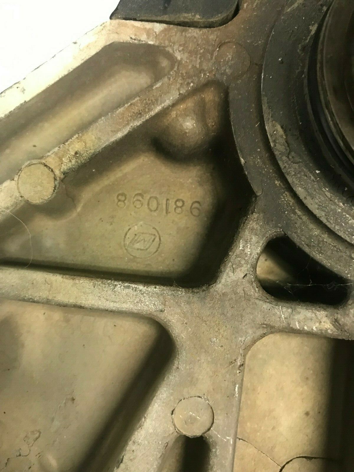 OMC Sterndrive 800 Upper Drive Cap Stringer Mount Outdrive 860186 | eBay