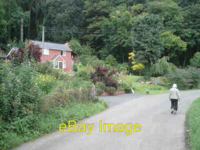 Photo 6x4 Cottage at Dinmore Hope under Dinmore Set below Queenswood ...