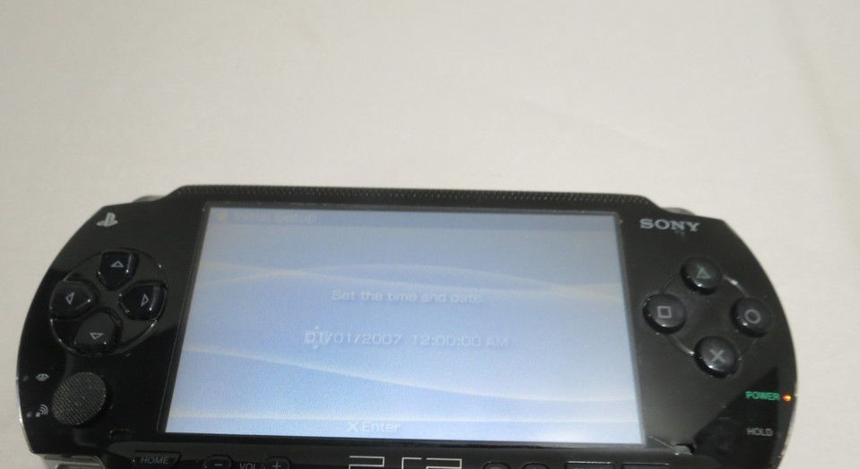 Sony PSP 1001 US Handheld Black Console 32GB Memory Card Works/Console ...