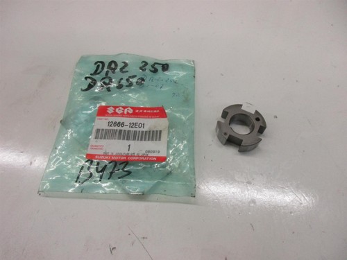 B473. Suzuki DR 650 SE DR-Z 250 Distanzring Kurbelwelle Motor Muffe ...