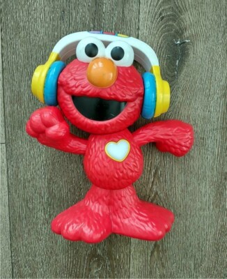 Talking, Singing & Dancing Elmo - Works Great - Comes With Batteries | eBay