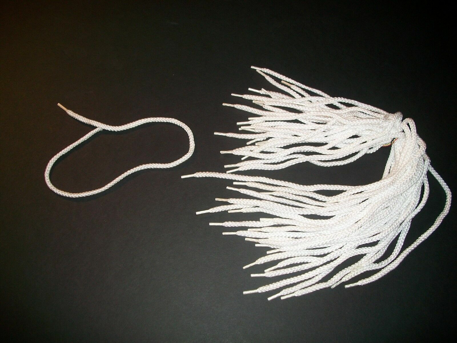 Lot Of 12 (Twelve) Pair Of 21" Long, White, Round Shoe Strings | eBay