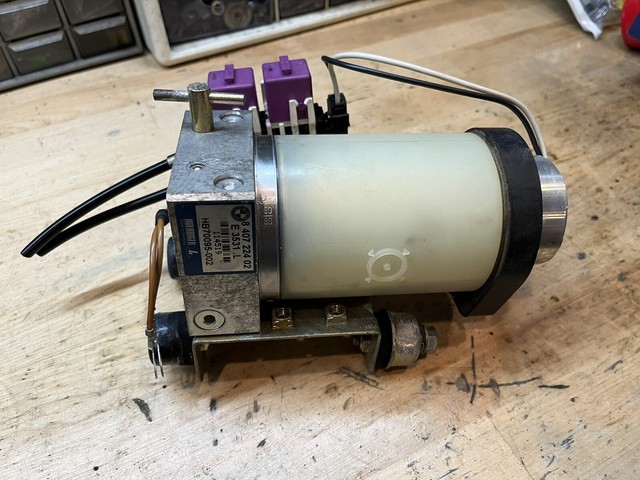 BMW M Roadster Z3 Convertible Top Motor Pump Hoerbiger Original Made in ...