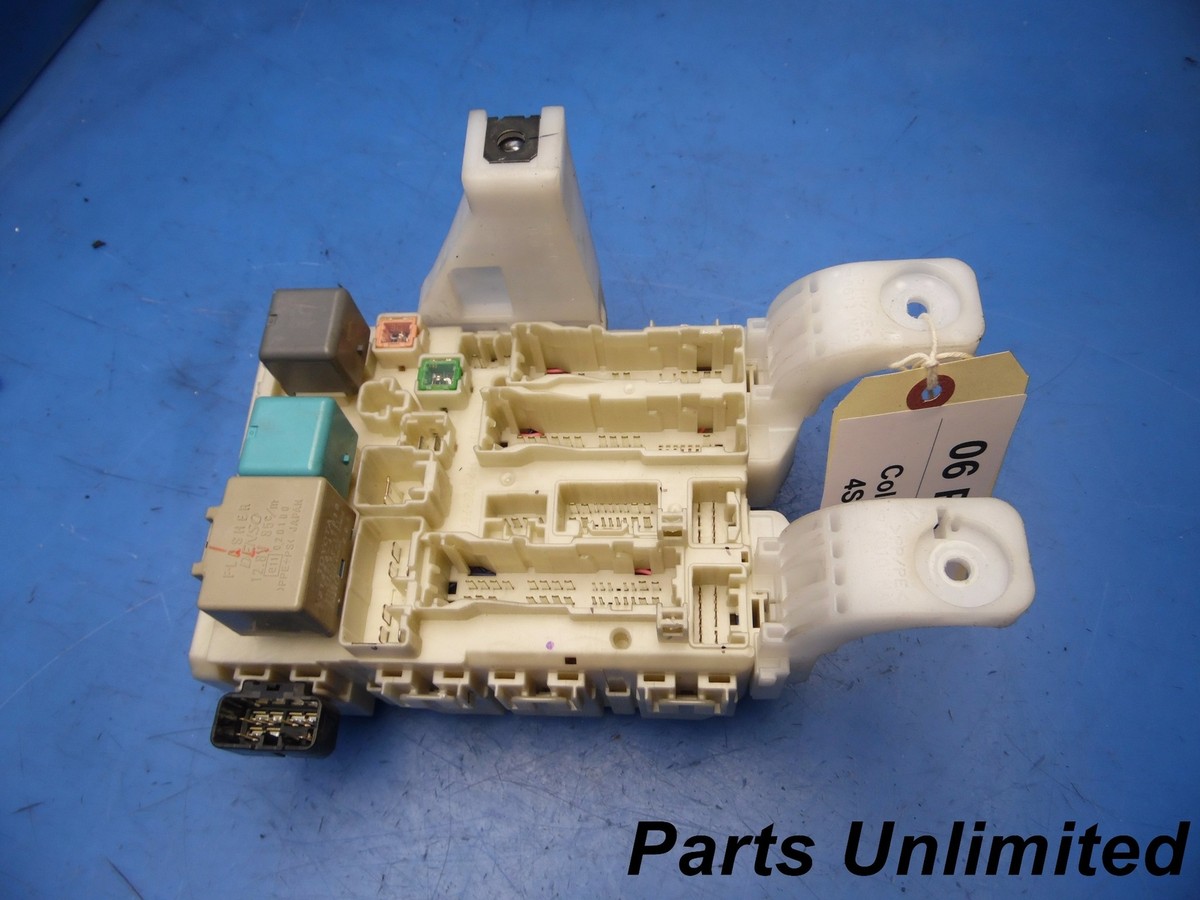 2006 Toyota Prius Fuse Box Diagram Open Prius Fuse Box In Cabin